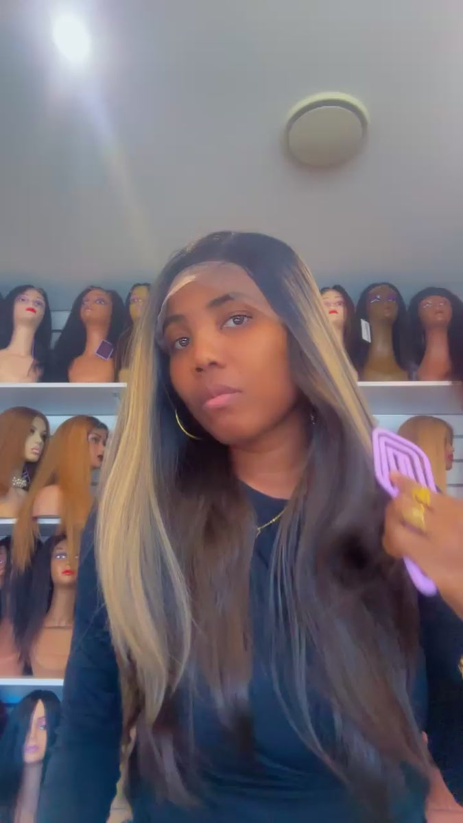 Tee highlights – All About Braids and Hair Extensions