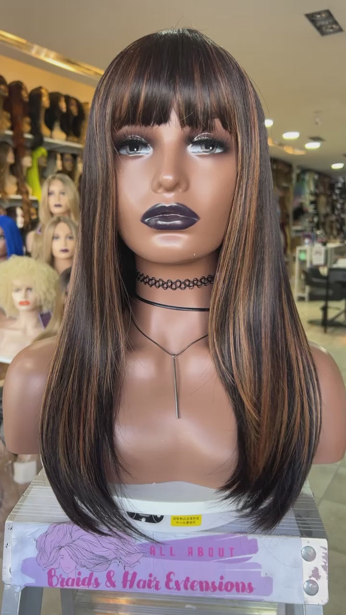 Lyn Fringe – All About Braids and Hair Extensions