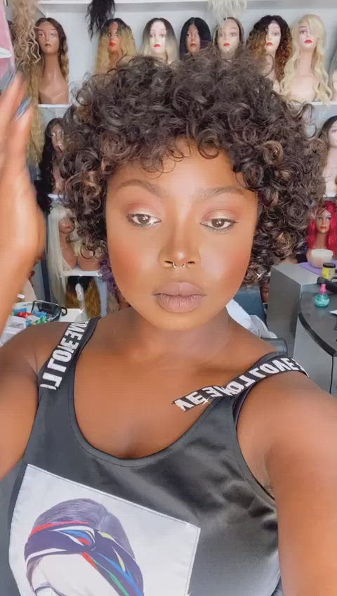 Sisi Wig – All About Braids and Hair Extensions